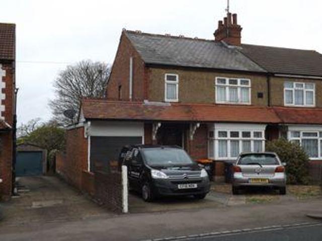 4 Bedrooms Semi detached house for sale in Luton Road, Dunstable LU5