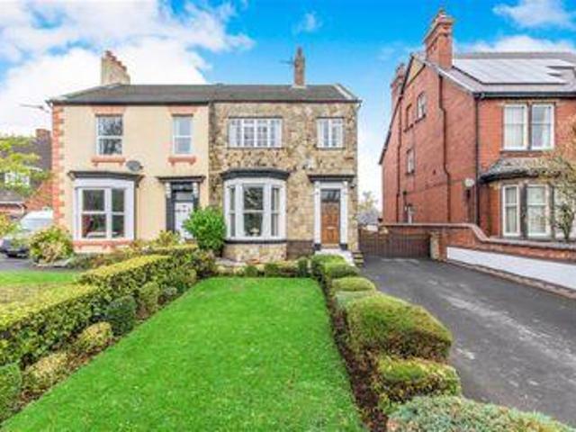 4 Bedrooms Semi detached house for sale in Lumley Street, Castleford WF10