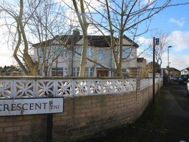 4 Bedrooms Semi detached house for sale in Monroe Crescent, Enfield EN1