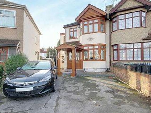 4 Bedrooms Semi detached house for sale in Monroe Crescent, Enfield EN1