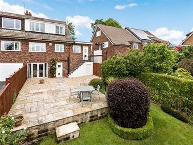 4 Bedrooms Semi detached house for sale in Moorland Avenue, Guiseley, Leeds LS20