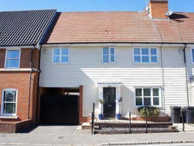 4 Bedrooms Semi detached house for sale in Main Road, Chelmsford CM3