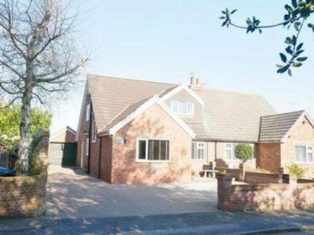 4 Bedrooms Semi detached house for sale in Main Street, Knapton, York YO26