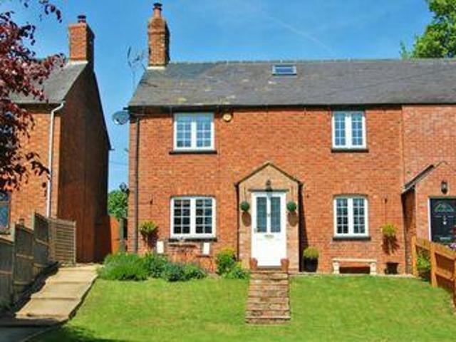 4 Bedrooms Semi detached house for sale in Manor Cottages, Main Street, Church Stowe, Northampton NN7