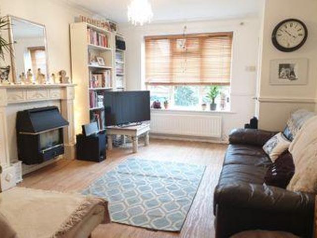 4 Bedrooms Semi detached house for sale in Manor House Close, Birmingham B29