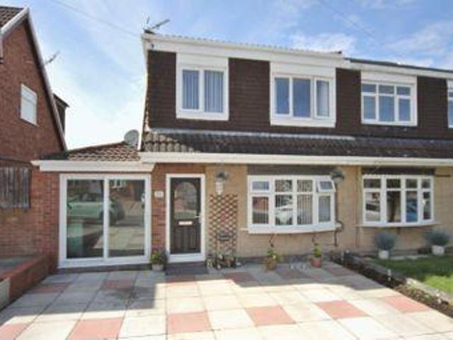 4 Bedrooms Semi detached house for sale in Merlin Avenue, Saughall Massie, Wirral CH49