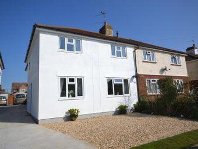 4 Bedrooms Semi detached house for sale in Merton Road, South View, Basingstoke RG21
