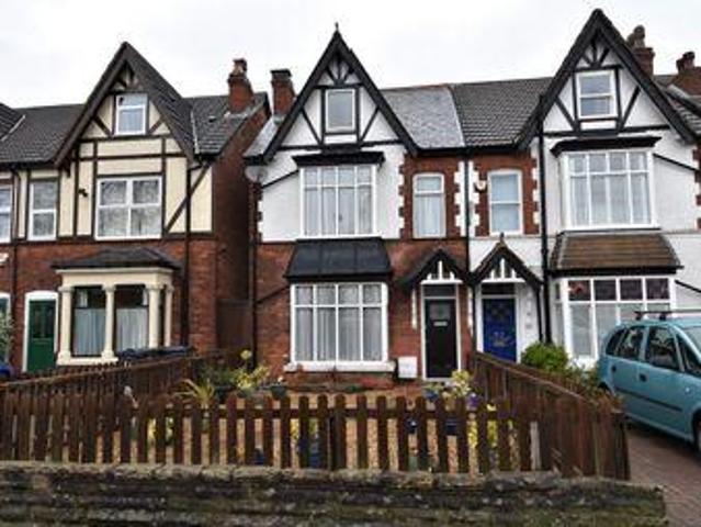 4 Bedrooms Semi detached house for sale in Northfield Road, Kings Norton, Birmingham B30