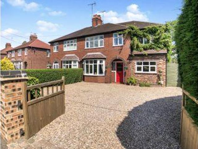 4 Bedrooms Semi detached house for sale in Newcastle Road, Crewe CW2