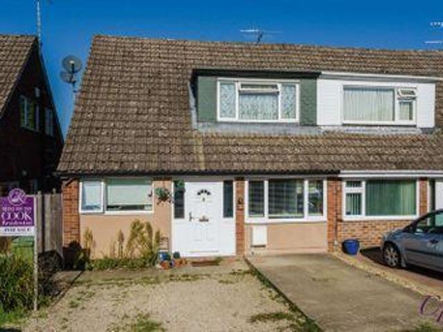 4 Bedrooms Semi detached house for sale in Smithwood Grove, Charlton Kings, Cheltenham GL53