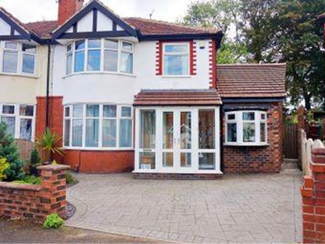 4 Bedrooms Semi detached house for sale in Saxon Avenue, Manchester M8