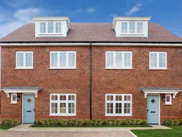 4 Bedrooms Semi detached house for sale in Sanderson Manor, Church Road, Hauxton, Cambridge CB22
