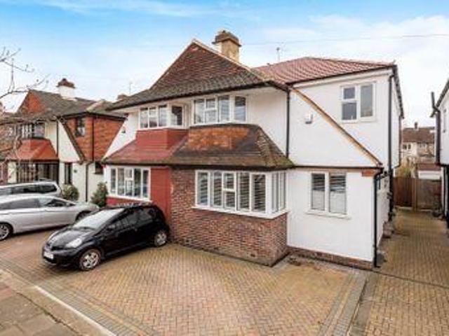 4 Bedrooms Semi detached house for sale in Sidewood Road, London SE9