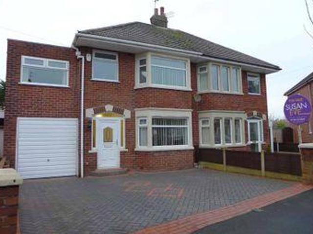 4 Bedrooms Semi detached house for sale in Springfield Drive, Thornton Cleveleys FY5