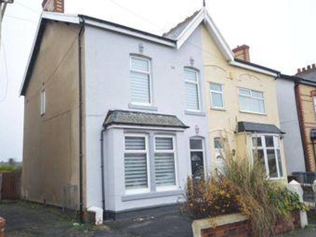 4 Bedrooms Semi detached house for sale in St. James Road, Blackpool FY4