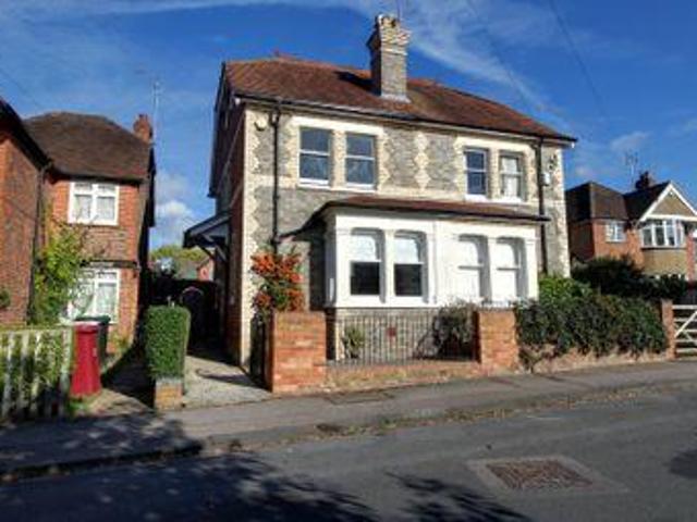 4 Bedrooms Semi detached house for sale in St. Peters Road, Reading, Berkshire RG6