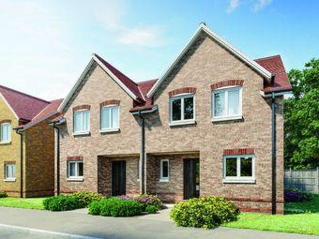 4 Bedrooms Semi detached house for sale in Stane Street, Pulborough RH20