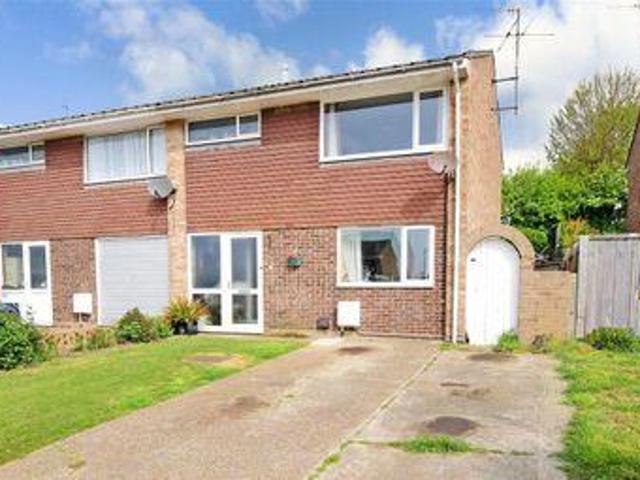 4 Bedrooms Semi detached house for sale in Powell Gardens, Newhaven, East Sussex BN9