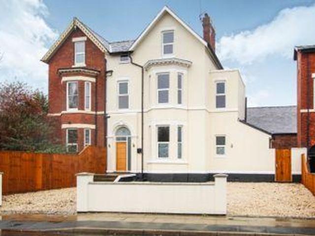 4 Bedrooms Semi detached house for sale in Part Street, Southport PR8