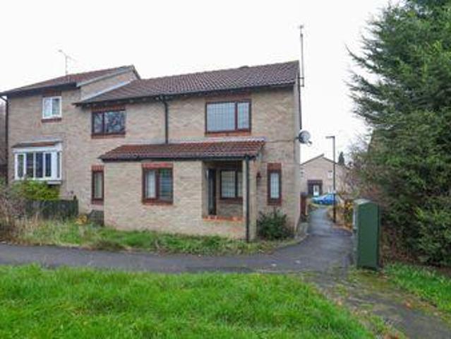 4 Bedrooms Semi detached house for sale in Pentland Gardens, Waterthorpe, Sheffield S20