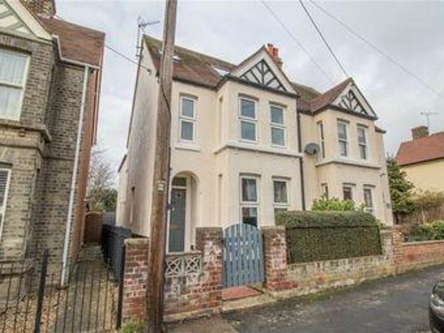 4 Bedrooms Semi detached house for sale in Pretoria Road, Halstead CO9