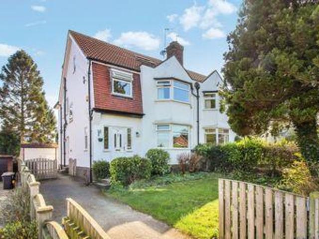 4 Bedrooms Semi detached house for sale in Primley Park Grove, Leeds LS17