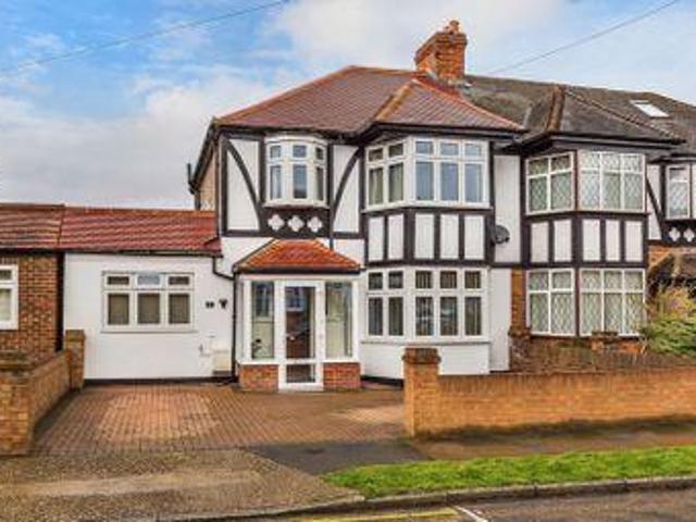 4 Bedrooms Semi detached house for sale in Queens Road, Morden SM4