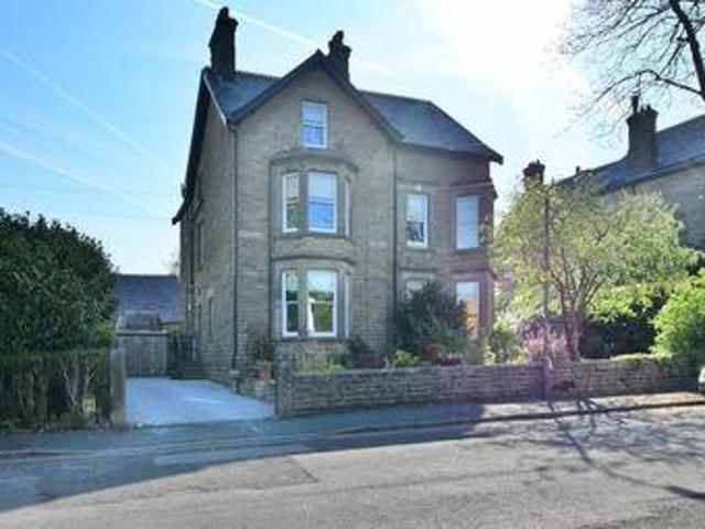 4 Bedrooms Semi detached house for sale in Robertson Road, Buxton, Derbyshire SK17