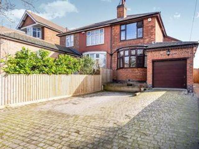 4 Bedrooms Semi detached house for sale in Roman Road, Birstall, Leicester LE4