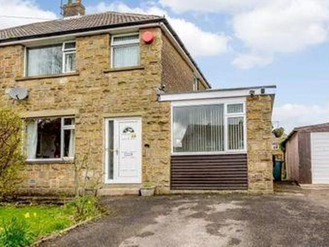 4 Bedrooms Semi detached house for sale in Rafborn Grove, Huddersfield HD3