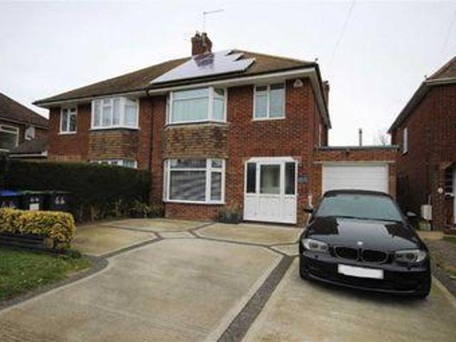 4 Bedrooms Semi detached house for sale in Raleigh Crescent, Goring By Sea, West Sussex BN12