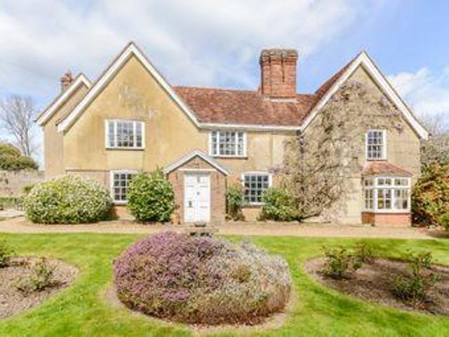 4 Bedrooms Semi detached house for sale in Redhall Lane, Chandlers Cross, Rickmansworth WD3