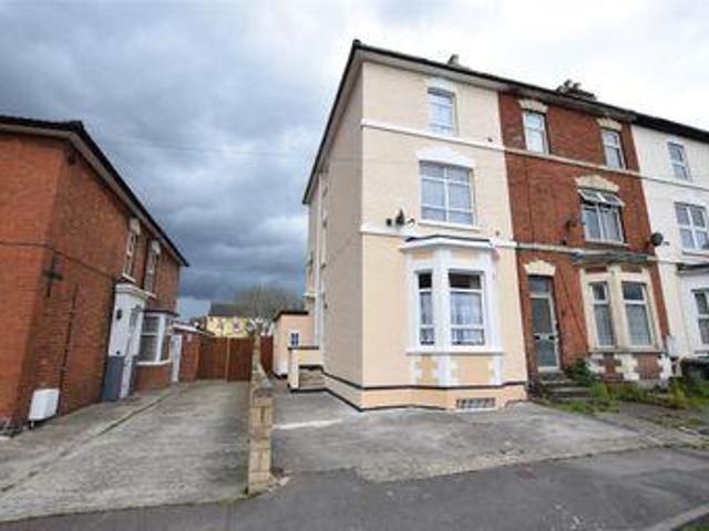 4 Bedrooms Semi detached house for sale in Regent Street, Gloucester GL1