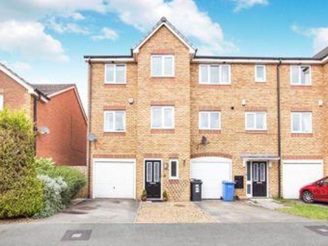4 Bedrooms Semi detached house for sale in Rushton Close, Burtonwood WA5