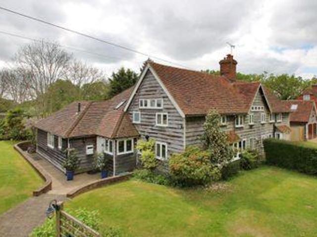 4 Bedrooms Semi detached house for sale in Rye Road, Link Hill, Sandhurst, Kent TN18