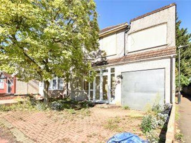 4 Bedrooms Semi detached house for sale in Wood End Avenue, Harrow, Middlesex HA2