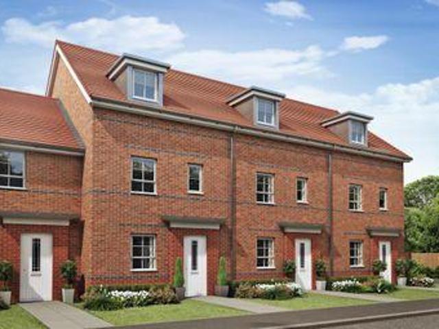 4 Bedrooms Semi detached house for sale in ´´Woodcote´´ at Dunnocksfold Road, Alsager, Stoke On Trent ST7