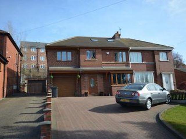 4 Bedrooms Semi detached house for sale in Wakefield Road, Barnsley S71