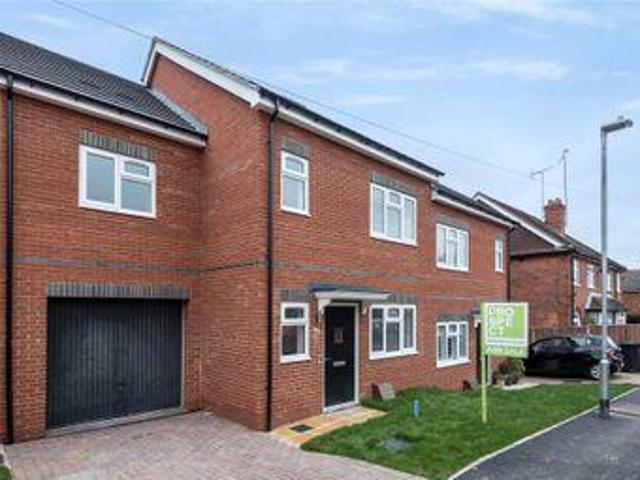 4 Bedrooms Semi detached house for sale in Westbourne Terrace, Reading, Berkshire RG30