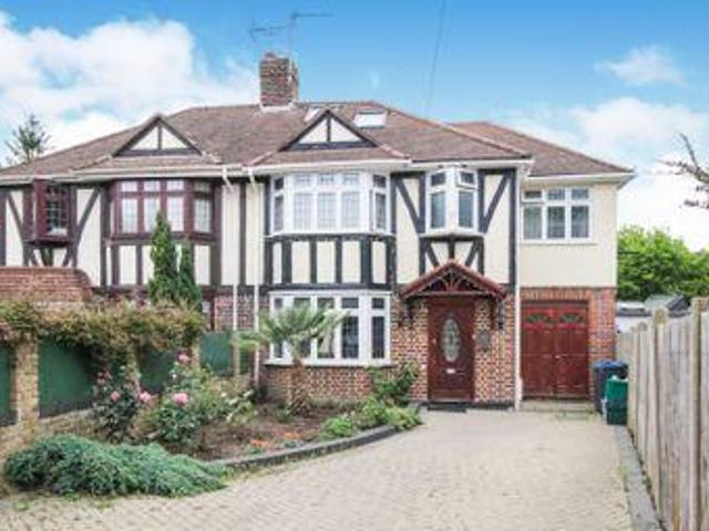 4 Bedrooms Semi detached house for sale in Westcoombe Avenue, London SW20