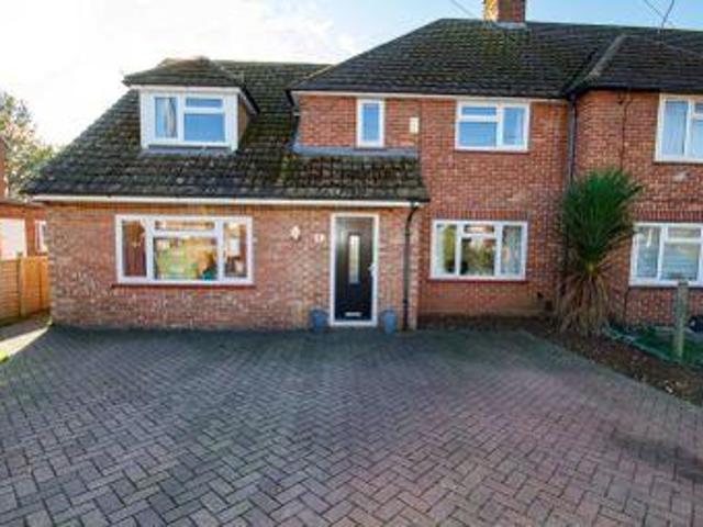 4 Bedrooms Semi detached house for sale in Westfield Road, Thatcham RG18