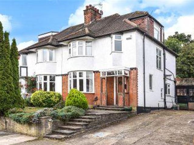 4 Bedrooms Semi detached house for sale in Whitchurch Gardens, Edgware, Middlesex HA8
