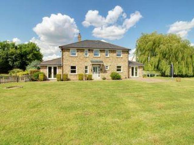 4 Bedrooms Semi detached house for sale in Whitewebbs Road, Enfield EN2