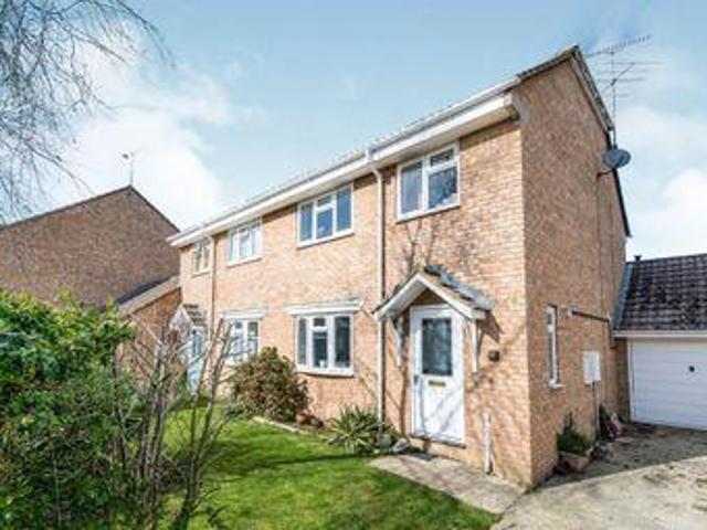 4 Bedrooms Semi detached house for sale in Willow Drive, Durrington, Salisbury SP4