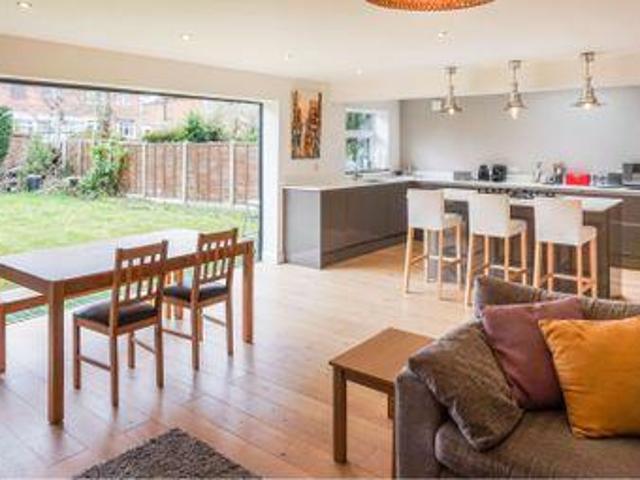 4 Bedrooms Semi detached house for sale in Willow Road, Solihull B91