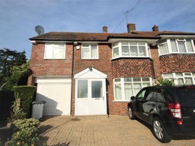 4 Bedrooms Semi detached house for sale in Wilton Road, Cockfosters, Barnet EN4