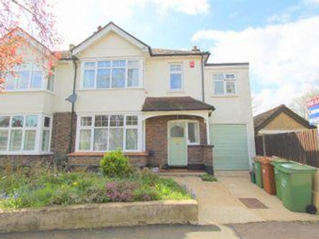 4 Bedrooms Semi detached house for sale in Windborough Road, Carshalton SM5