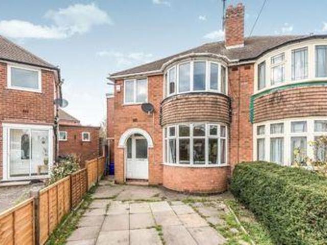4 Bedrooms Semi detached house for sale in Windrush Grove, Selly Oak, Birmingham, West Midlands B29