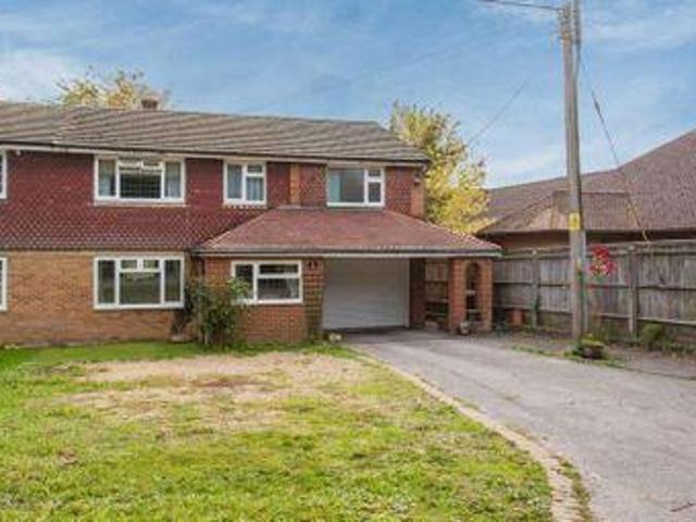 4 Bedrooms Semi detached house for sale in Totteridge Common, High Wycombe HP13