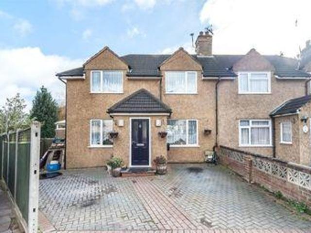 4 Bedrooms Semi detached house for sale in Temple Gardens, Rochester ME2